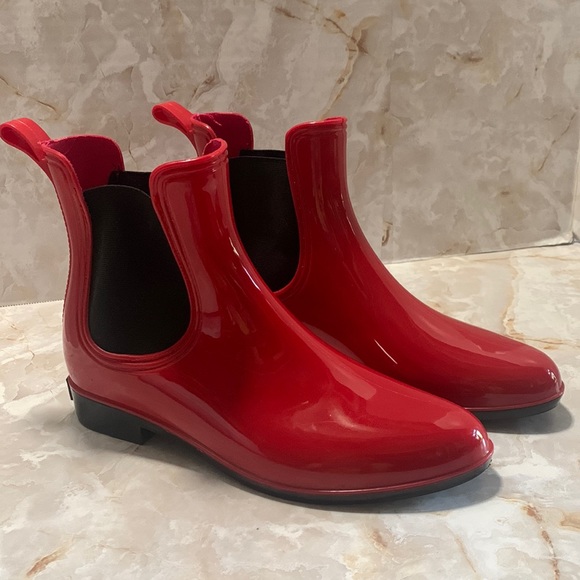 Seven7 | Shoes | Seven 7 Dover Rain Short Red Booties | Poshmark